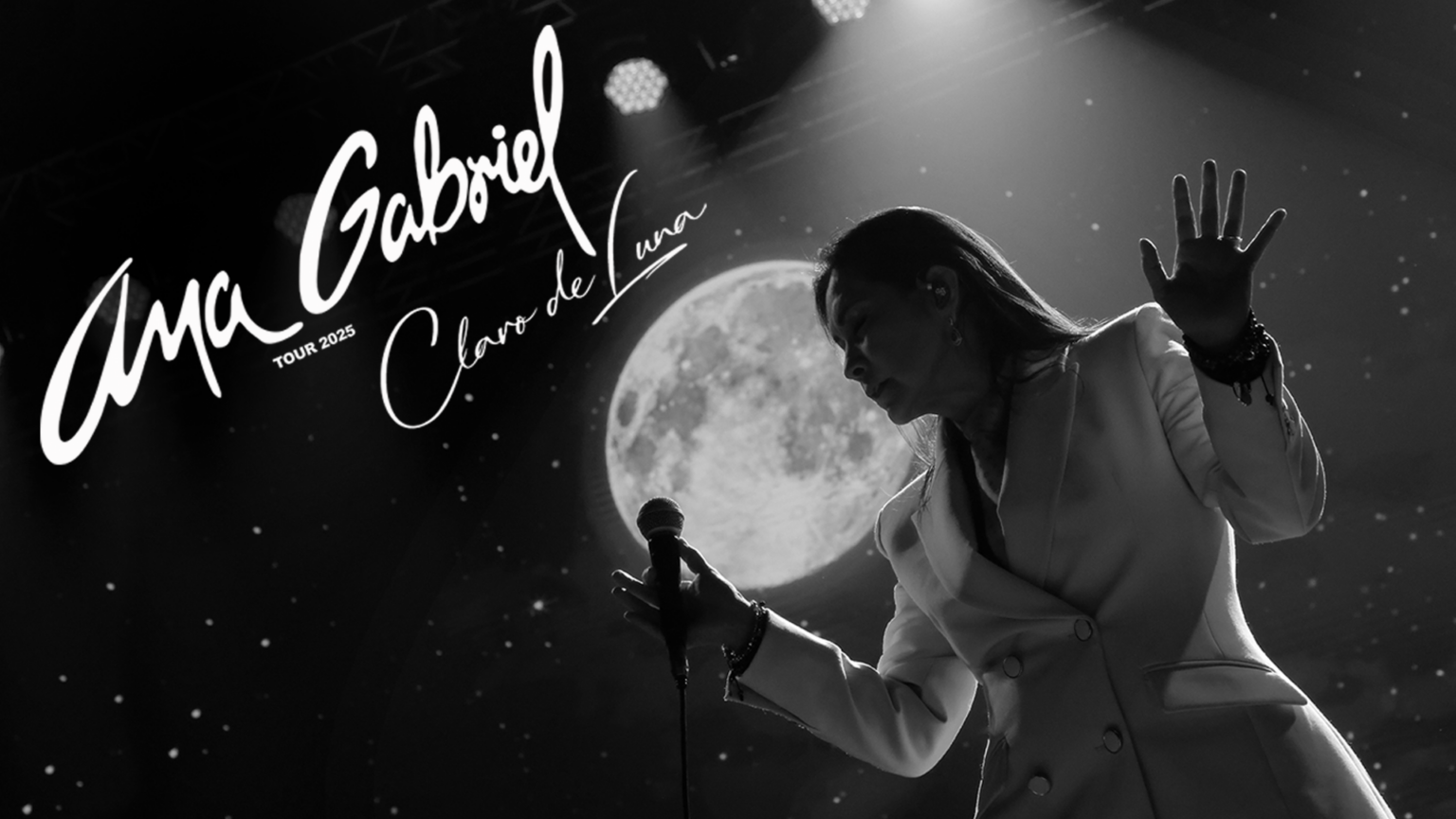 Ana Gabriel Returns to the U.S. with Her “Claro de Luna” 2025 Tour - Acrisure Arena